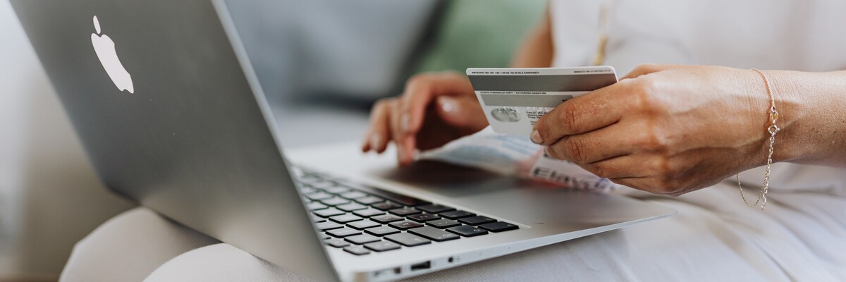 The 5 Best Sites to Find Coupon Codes in the UK